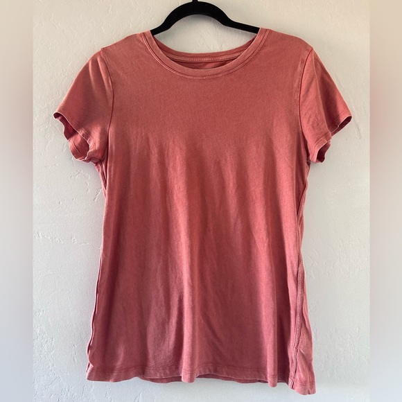 Athleta | Tops | Athleta Women Rust Color T Shirt Lightweight Size ...